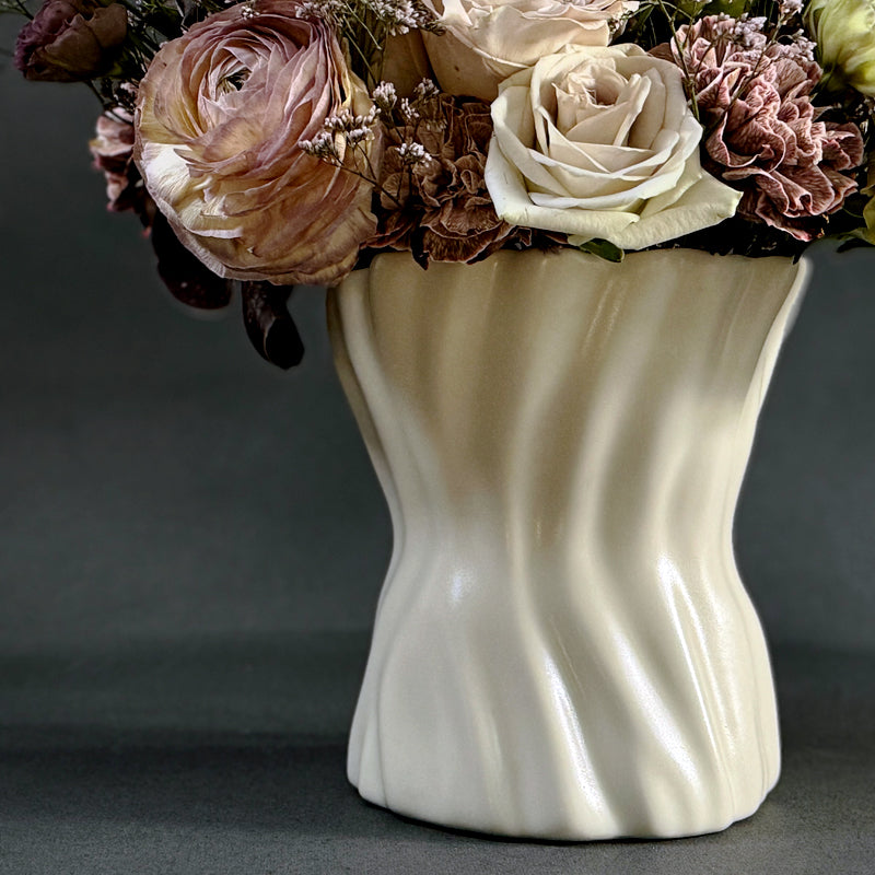 Barely Cinched Vase – Porcelain Vase for Loose Bouquets – Sullivan Owen
